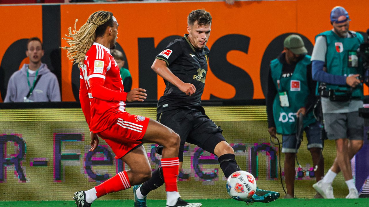 Fellhauer released from hospital after clash of heads | FC Augsburg
