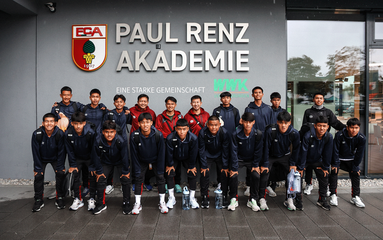 Bundesliga Dream: Besuch aus Thailand in Augsburg | FC Augsburg